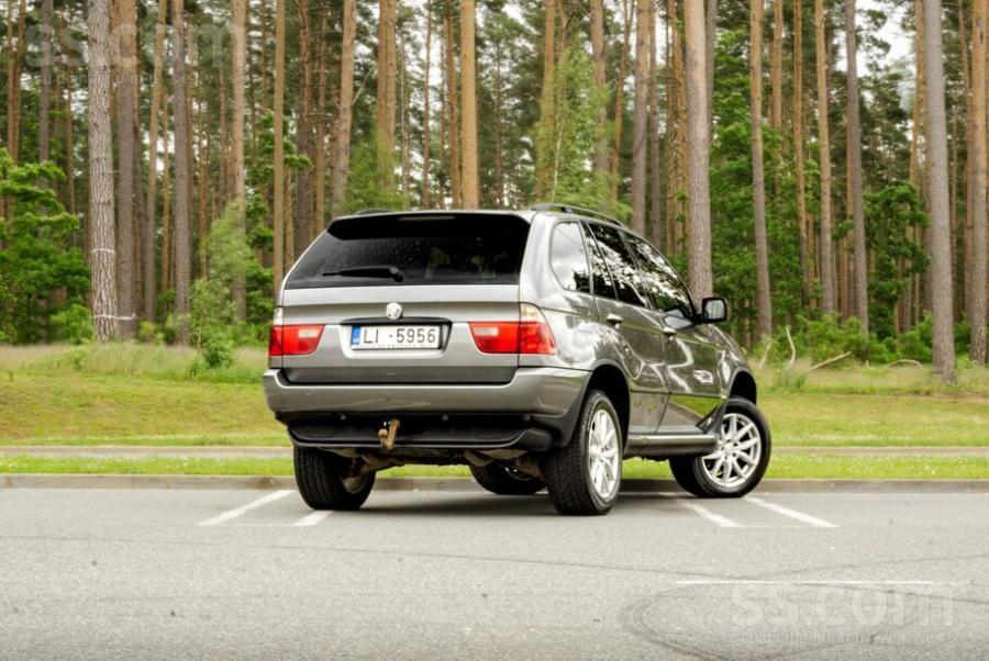 Pelēks BMW X5 2004 Rīga, ar dzinēja tilpumu 3.00 L un nobraukumu 316 tūkst. km par 3890 €, foto 7 vietnē AUTOMOTO.COM.LV