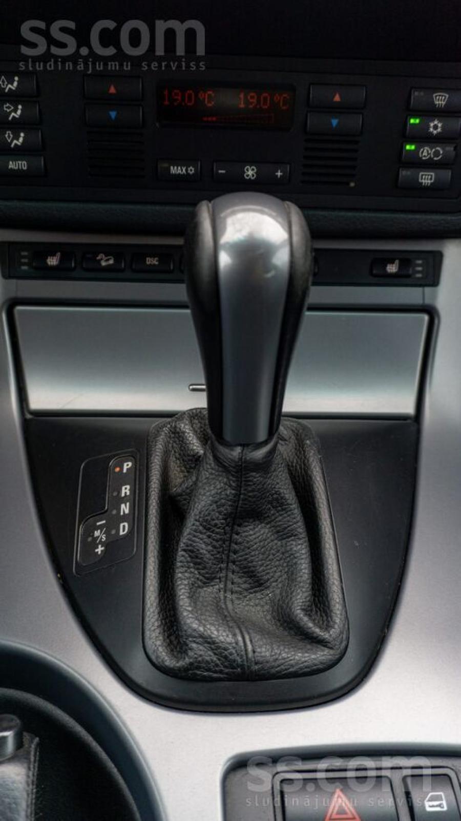 Pelēks BMW X5 2004 Rīga, ar dzinēja tilpumu 3.00 L un nobraukumu 316 tūkst. km par 3890 €, foto 16 vietnē AUTOMOTO.COM.LV