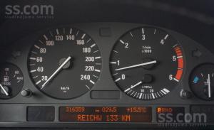 Pelēks BMW X5 2004 Rīga, ar dzinēja tilpumu 3.00 L un nobraukumu 316 tūkst. km par 3890 €, foto 18 vietnē AUTOMOTO.COM.LV