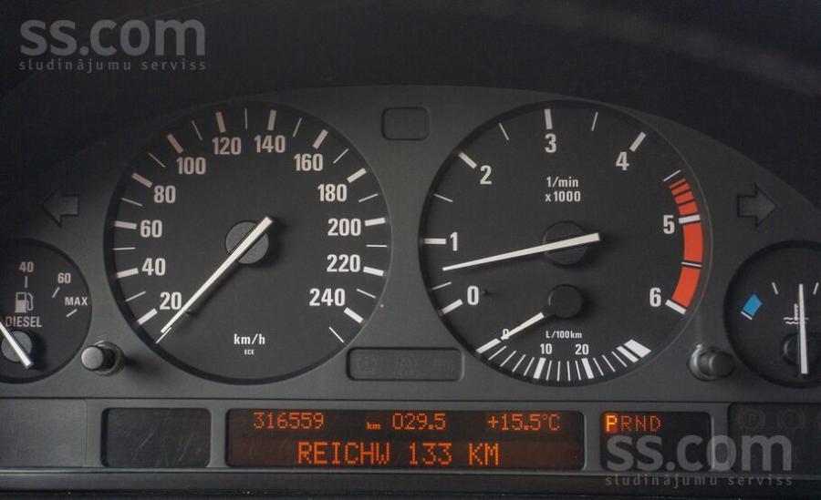 Pelēks BMW X5 2004 Rīga, ar dzinēja tilpumu 3.00 L un nobraukumu 316 tūkst. km par 3890 €, foto 18 vietnē AUTOMOTO.COM.LV