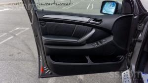 Pelēks BMW X5 2004 Rīga, ar dzinēja tilpumu 3.00 L un nobraukumu 316 tūkst. km par 3890 €, foto 23 vietnē AUTOMOTO.COM.LV