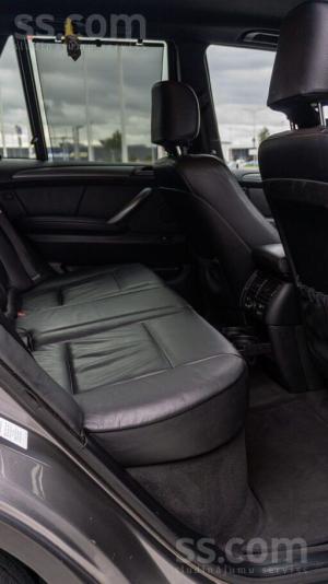 Pelēks BMW X5 2004 Rīga, ar dzinēja tilpumu 3.00 L un nobraukumu 316 tūkst. km par 3890 €, foto 27 vietnē AUTOMOTO.COM.LV