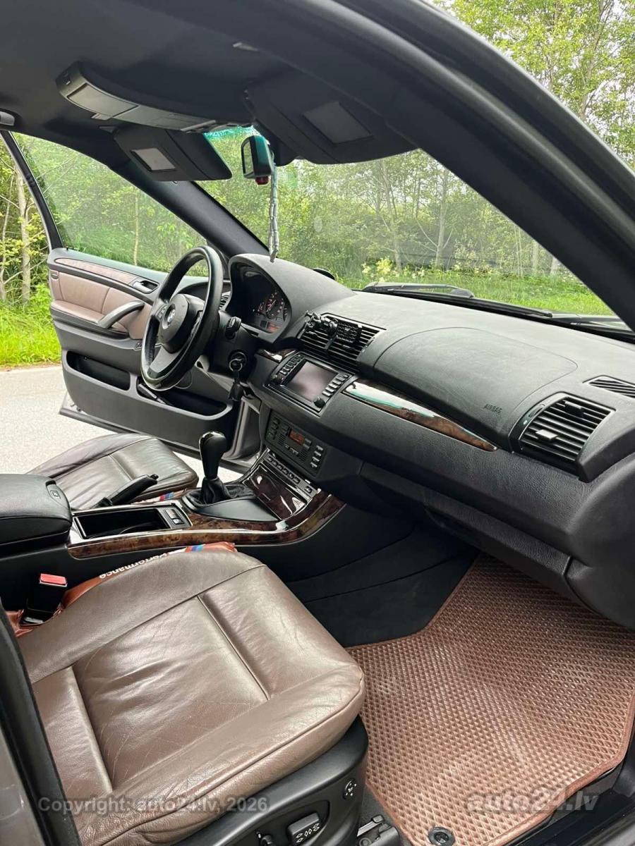 Pelēks BMW X5 2004 Tallina, ar dzinēja tilpumu 3.00 L un nobraukumu 302 tūkst. km par 5800 €, foto 17 vietnē AUTOMOTO.COM.LV