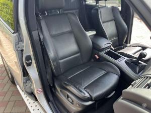 Grey BMW X5 2004 in Vilnius, with an engine capacity of 2.99 L and mileage of 411 thousand km for 5350 €, photo 24 on AUTOMOTO.COM.LV