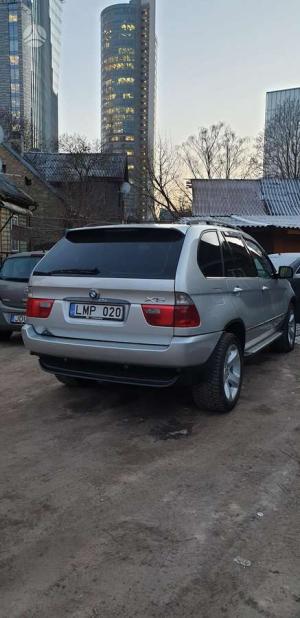 Grey BMW X5 2004 in Vilnius, with an engine capacity of 2.99 L and mileage of 269 thousand km for 4700 €, photo 4 on AUTOMOTO.COM.LV