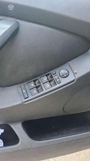 Grey BMW X5 2004 in Vilnius, with an engine capacity of 2.99 L and mileage of 269 thousand km for 4700 €, photo 14 on AUTOMOTO.COM.LV