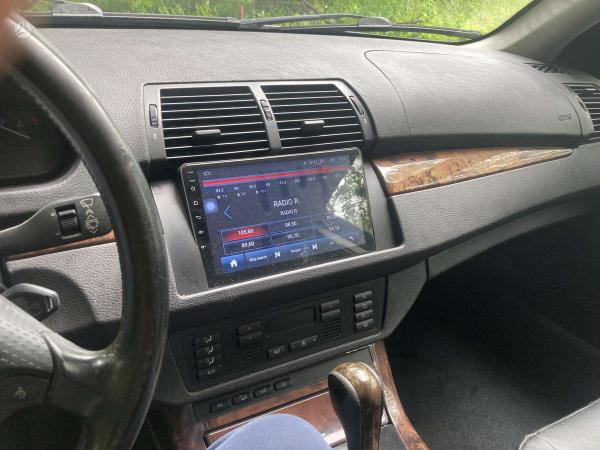 Pelēks BMW X5 2004 Viļņa, ar dzinēja tilpumu 2.99 L un nobraukumu 282 tūkst. km par 5500 €, foto 7 vietnē AUTOMOTO.COM.LV