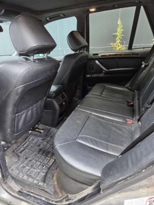 Pelēks BMW X5 2004 Klaipėda, ar dzinēja tilpumu 2.99 L un nobraukumu 297 tūkst. km par 4000 €, foto 3 vietnē AUTOMOTO.COM.LV