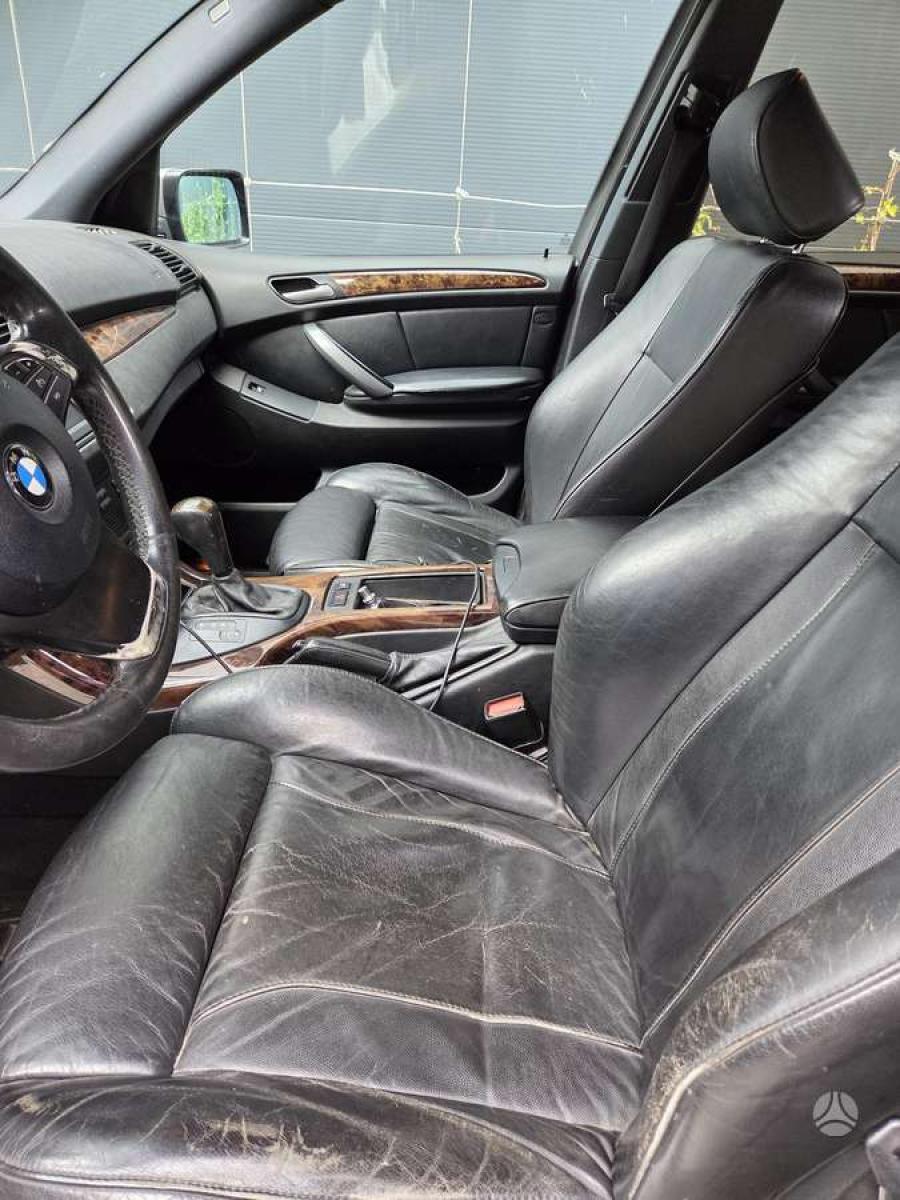 Pelēks BMW X5 2004 Klaipėda, ar dzinēja tilpumu 2.99 L un nobraukumu 297 tūkst. km par 4000 €, foto 4 vietnē AUTOMOTO.COM.LV