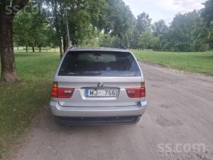 Grey BMW X5 2004 in Riga, with an engine capacity of 3.00 L and mileage of 305 thousand km for 3100 €, photo 7 on AUTOMOTO.COM.LV