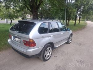 Grey BMW X5 2004 in Riga, with an engine capacity of 3.00 L and mileage of 305 thousand km for 3100 €, photo 8 on AUTOMOTO.COM.LV