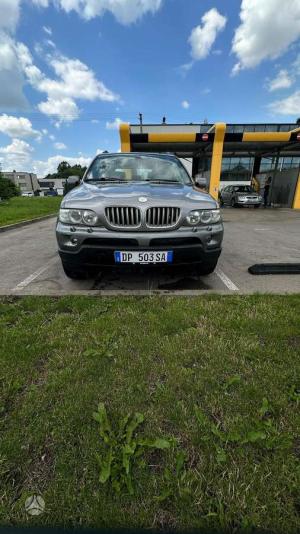 Pelēks BMW X5 2004 Kauņa, ar dzinēja tilpumu 3.00 L un nobraukumu 351 tūkst. km par 3500 €, foto  vietnē AUTOMOTO.COM.LV