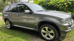 Grey BMW X5 2004 in Alytus, with an engine capacity of 2.98 L and mileage of 268 thousand km for 4300 €, photo 3 on AUTOMOTO.COM.LV