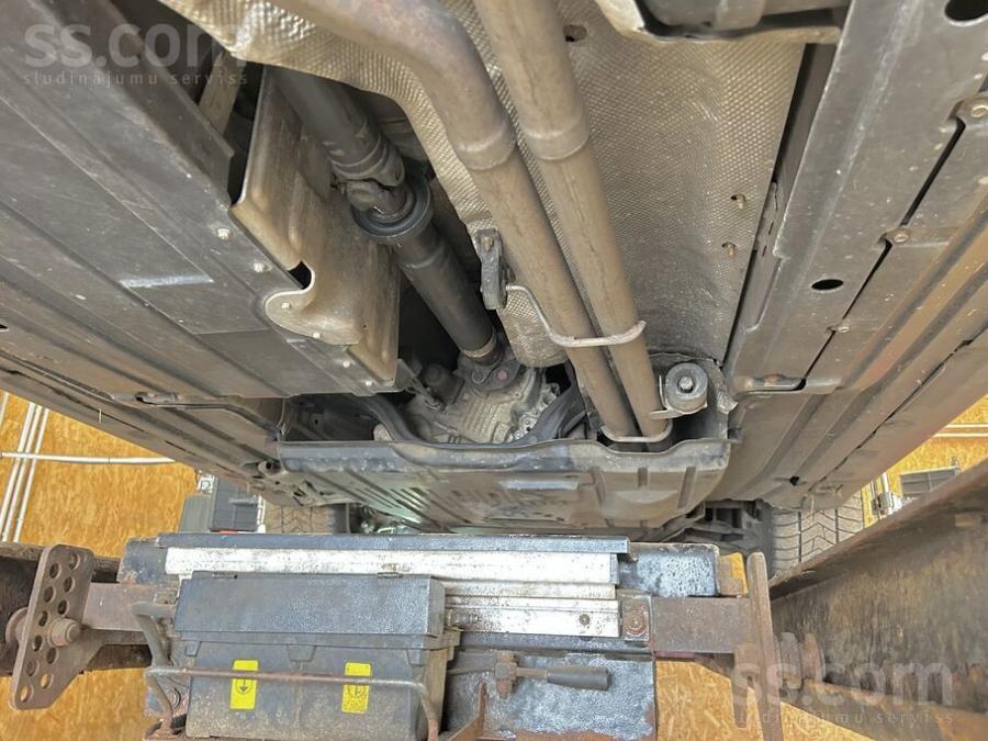 Pelēks BMW X5 2004 Rīga, ar dzinēja tilpumu 3.00 L un nobraukumu 306 tūkst. km par 6700 €, foto 22 vietnē AUTOMOTO.COM.LV