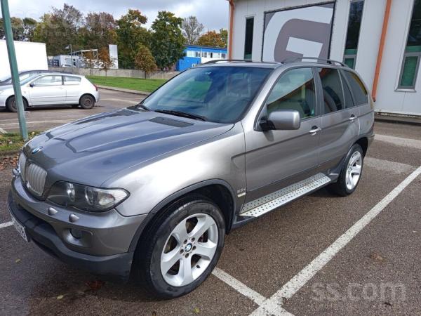 Grey BMW X5 2004 in Daugavpils, with an engine capacity of 3.00 L and mileage of 371 thousand km for 6000 €, photo 3 on AUTOMOTO.COM.LV