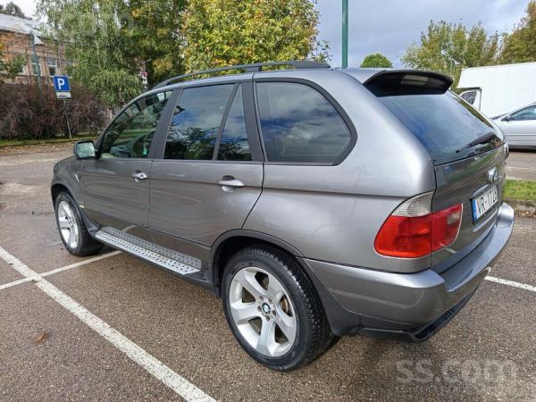 Grey BMW X5 2004 in Daugavpils, with an engine capacity of 3.00 L and mileage of 371 thousand km for 6000 €, photo 4 on AUTOMOTO.COM.LV