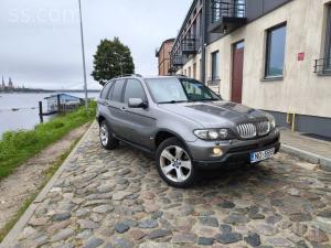 Grey BMW X5 2004 in Riga, with an engine capacity of 3.00 L and mileage of 380 thousand km for 4650 €, photo  on AUTOMOTO.COM.LV