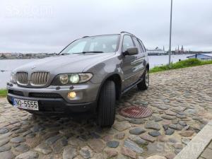 Grey BMW X5 2004 in Riga, with an engine capacity of 3.00 L and mileage of 380 thousand km for 4650 €, photo 8 on AUTOMOTO.COM.LV