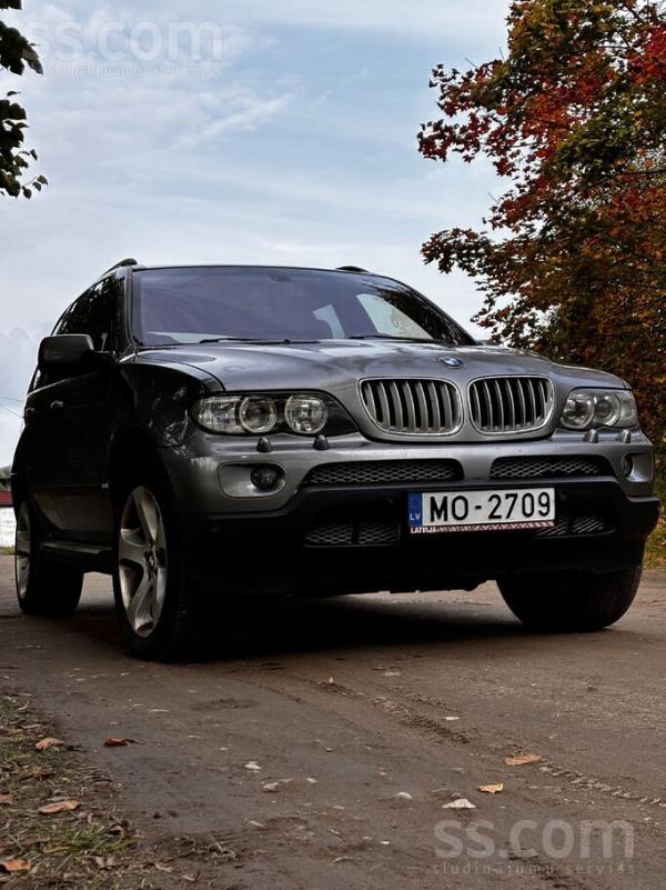 BMW X5 2004 in Rezekne on AUTOMOTO.COM.LV Grey BMW X5 2004 in Rezekne, with an engine capacity of 3.00 L and mileage of 302 thousand km for 4500 €, photo 6 on AUTOMOTO.COM.LV
