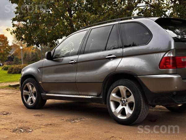 BMW X5 2004 in Rezekne on AUTOMOTO.COM.LV Grey BMW X5 2004 in Rezekne, with an engine capacity of 3.00 L and mileage of 302 thousand km for 4500 €, photo 7 on AUTOMOTO.COM.LV