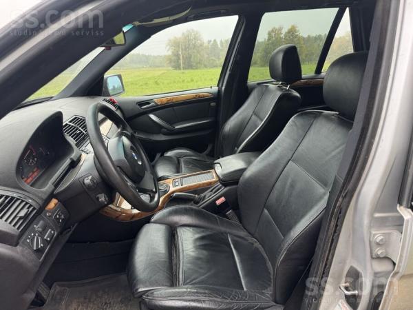 Grey BMW X5 2004 in Dobele, with an engine capacity of 3.00 L and mileage of 438 thousand km for 3300 €, photo 7 on AUTOMOTO.COM.LV