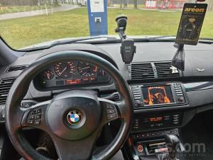 Pelēks BMW X5 2005 Rīga, ar dzinēja tilpumu 3.00 L un nobraukumu 277 tūkst. km par 4830 €, foto 4 vietnē AUTOMOTO.COM.LV