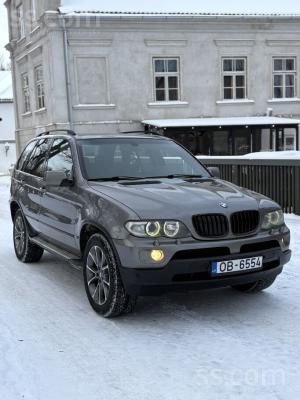 Pelēks BMW X5 2005 Kuldīga, ar dzinēja tilpumu 3.00 L un nobraukumu 0 tūkst. km par 4590 €, foto  vietnē AUTOMOTO.COM.LV