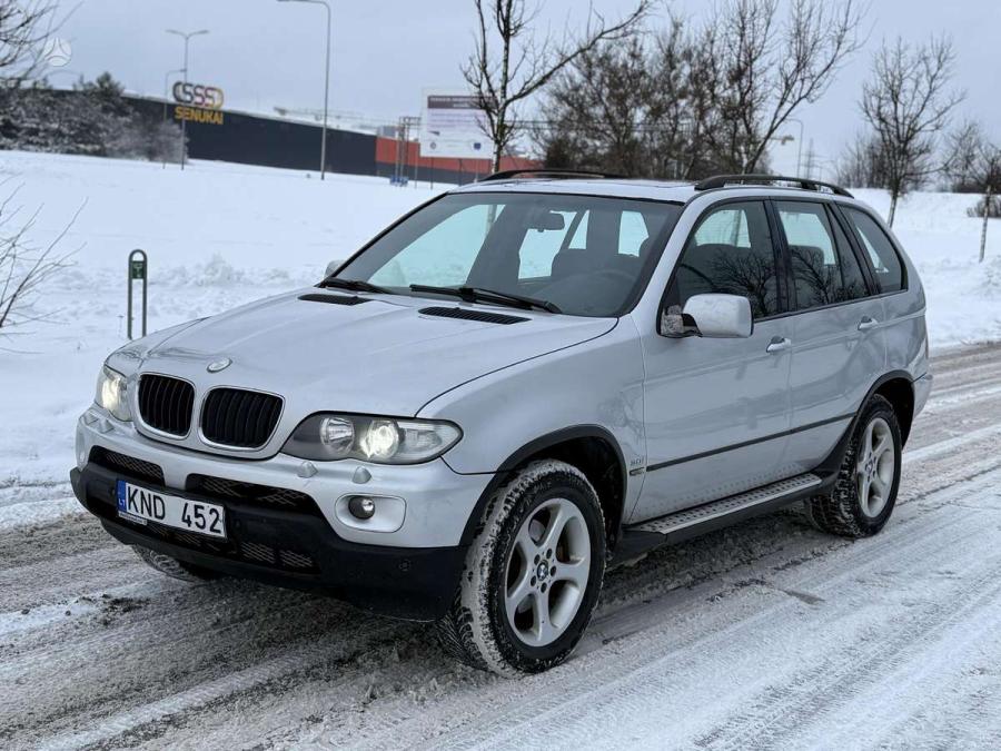 Grey BMW X5 2005 in Vilnius, with an engine capacity of 3.00 L and mileage of 335 thousand km for 3900 €, photo 1 on AUTOMOTO.COM.LV