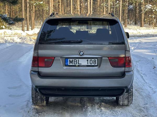 Pelēks BMW X5 2005 Viļņa, ar dzinēja tilpumu 2.99 L un nobraukumu 262 tūkst. km par 4500 €, foto 4 vietnē AUTOMOTO.COM.LV