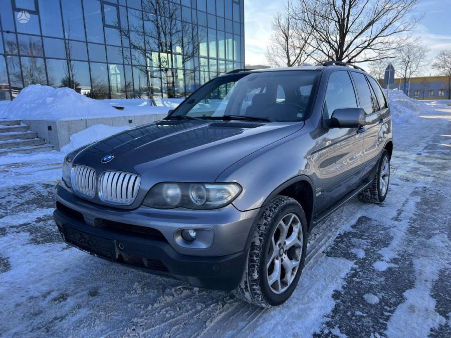 Pelēks BMW X5 2005 Panevēža, ar dzinēja tilpumu 2.99 L un nobraukumu 357 tūkst. km par 3999 €, foto 1 vietnē AUTOMOTO.COM.LV