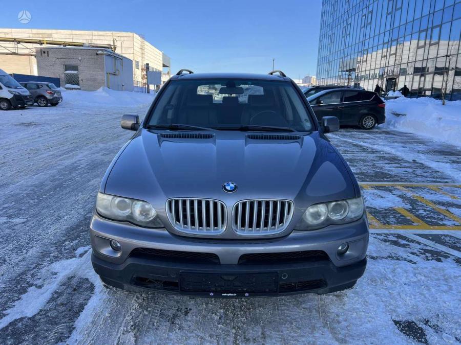 Pelēks BMW X5 2005 Panevēža, ar dzinēja tilpumu 2.99 L un nobraukumu 357 tūkst. km par 3999 €, foto 6 vietnē AUTOMOTO.COM.LV