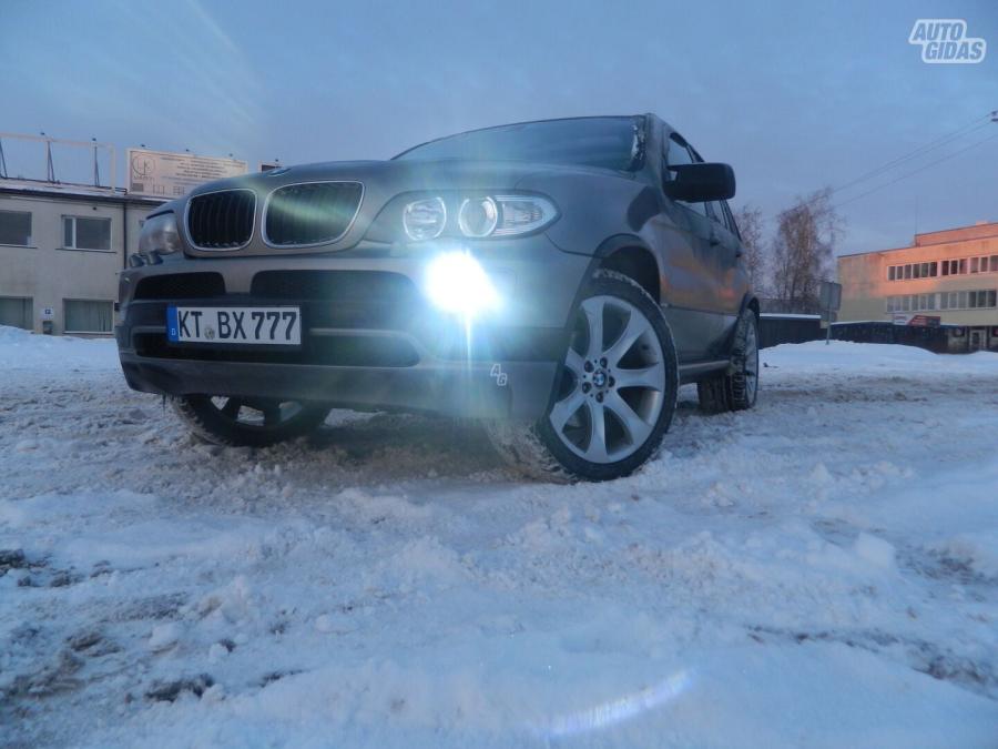 Grey BMW X5 2005 in Riga, with an engine capacity of 4.40 L and mileage of 178 thousand km for 7999 €, photo 1 on AUTOMOTO.COM.LV