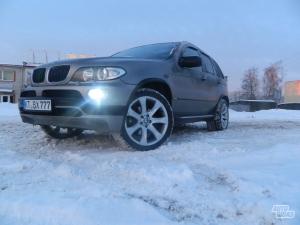 Grey BMW X5 2005 in Riga, with an engine capacity of 4.40 L and mileage of 178 thousand km for 7999 €, photo 2 on AUTOMOTO.COM.LV
