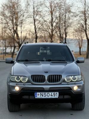 Grey BMW X5 2005 in Kaunas, with an engine capacity of 3.00 L and mileage of 272 thousand km for 4400 €, photo  on AUTOMOTO.COM.LV
