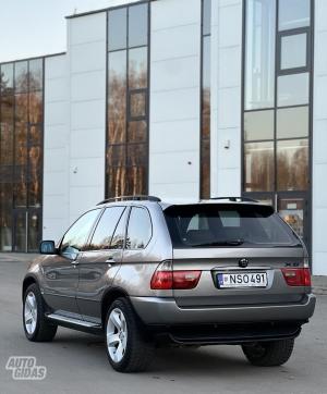Grey BMW X5 2005 in Kaunas, with an engine capacity of 3.00 L and mileage of 272 thousand km for 4400 €, photo 3 on AUTOMOTO.COM.LV