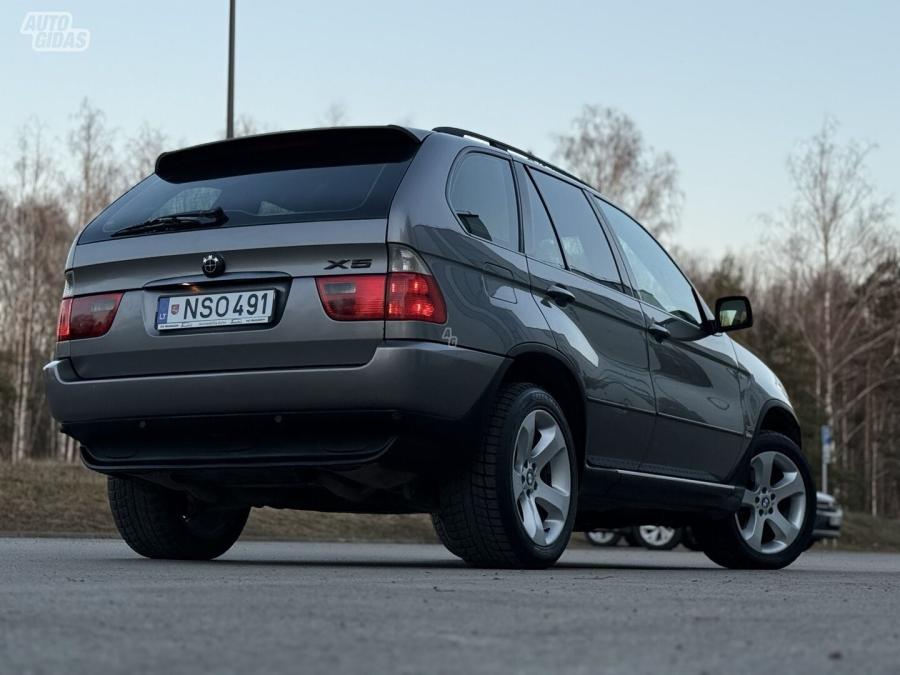Grey BMW X5 2005 in Kaunas, with an engine capacity of 3.00 L and mileage of 272 thousand km for 4400 €, photo 9 on AUTOMOTO.COM.LV