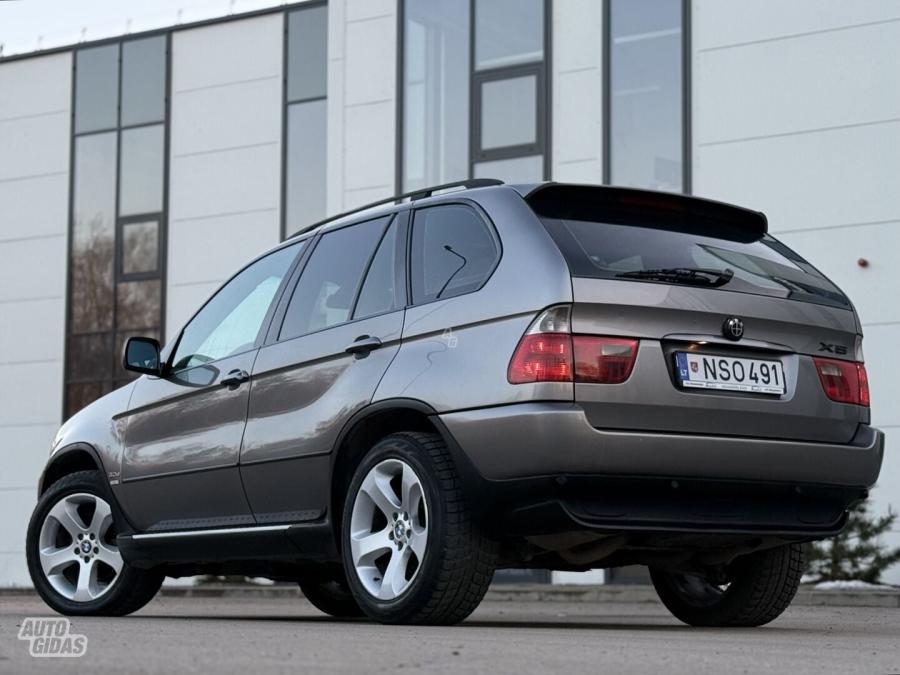 Grey BMW X5 2005 in Kaunas, with an engine capacity of 3.00 L and mileage of 272 thousand km for 4400 €, photo 10 on AUTOMOTO.COM.LV