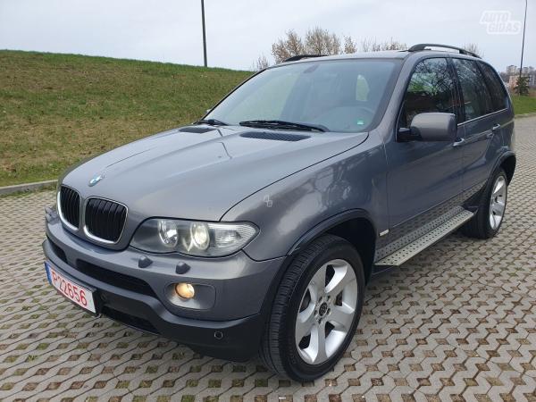 Pelēks BMW X5 2005 Kauņa, ar dzinēja tilpumu 3.00 L un nobraukumu 353 tūkst. km par 5850 €, foto 1 vietnē AUTOMOTO.COM.LV