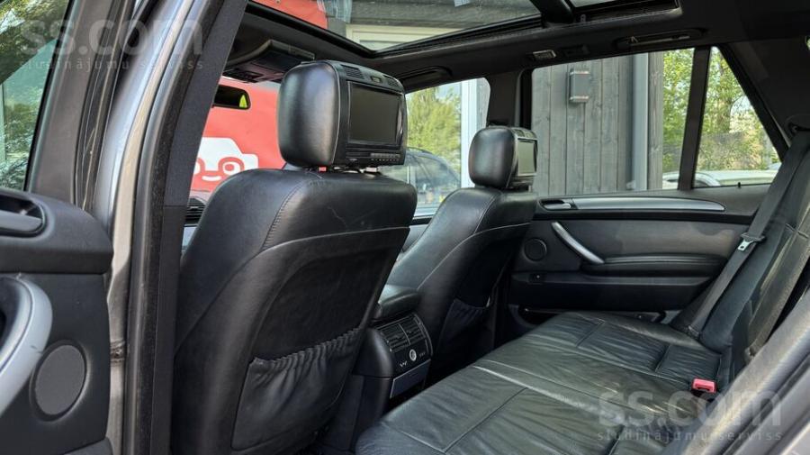 Pelēks BMW X5 2005 Rīga, ar dzinēja tilpumu 3.00 L un nobraukumu 310 tūkst. km par 4950 €, foto 14 vietnē AUTOMOTO.COM.LV