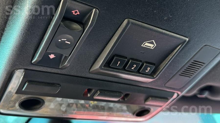 Pelēks BMW X5 2005 Rīga, ar dzinēja tilpumu 3.00 L un nobraukumu 310 tūkst. km par 4950 €, foto 26 vietnē AUTOMOTO.COM.LV