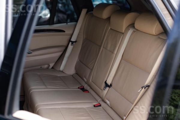 Pelēks BMW X5 2005 Rīga, ar dzinēja tilpumu 3.00 L un nobraukumu 364 tūkst. km par 4990 €, foto 10 vietnē AUTOMOTO.COM.LV