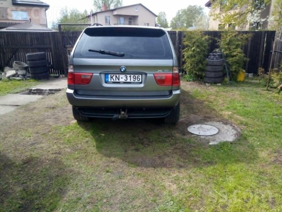 Grey BMW X5 2005 in Riga, with an engine capacity of 3.00 L and mileage of 296 thousand km for 7600 €, photo 4 on AUTOMOTO.COM.LV
