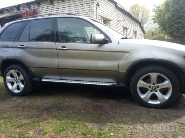 Grey BMW X5 2005 in Riga, with an engine capacity of 3.00 L and mileage of 296 thousand km for 7600 €, photo 5 on AUTOMOTO.COM.LV