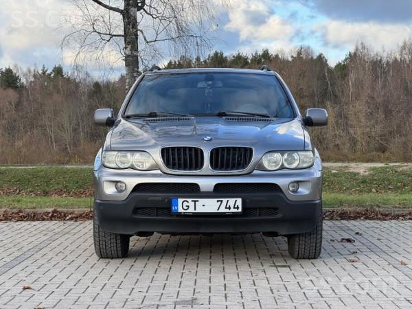 Grey BMW X5 2005 in Riga, with an engine capacity of 3.00 L and mileage of 426 thousand km for 5900 €, photo 2 on AUTOMOTO.COM.LV