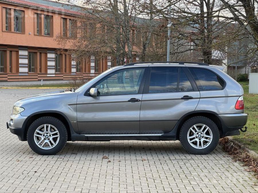 Grey BMW X5 2005 in Riga, with an engine capacity of 3.00 L and mileage of 426 thousand km for 5900 €, photo 10 on AUTOMOTO.COM.LV