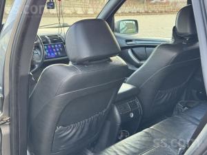 Grey BMW X5 2005 in Riga, with an engine capacity of 3.00 L and mileage of 426 thousand km for 5900 €, photo 16 on AUTOMOTO.COM.LV