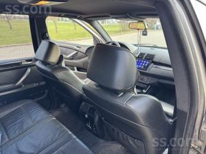 Grey BMW X5 2005 in Riga, with an engine capacity of 3.00 L and mileage of 426 thousand km for 5900 €, photo 17 on AUTOMOTO.COM.LV