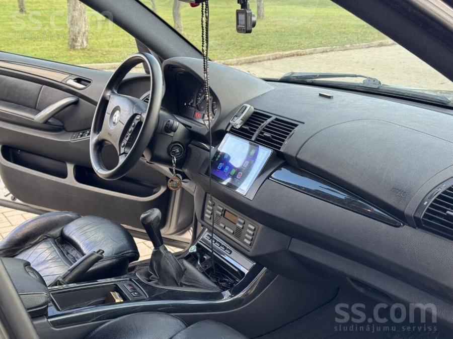 Grey BMW X5 2005 in Riga, with an engine capacity of 3.00 L and mileage of 426 thousand km for 5900 €, photo 19 on AUTOMOTO.COM.LV