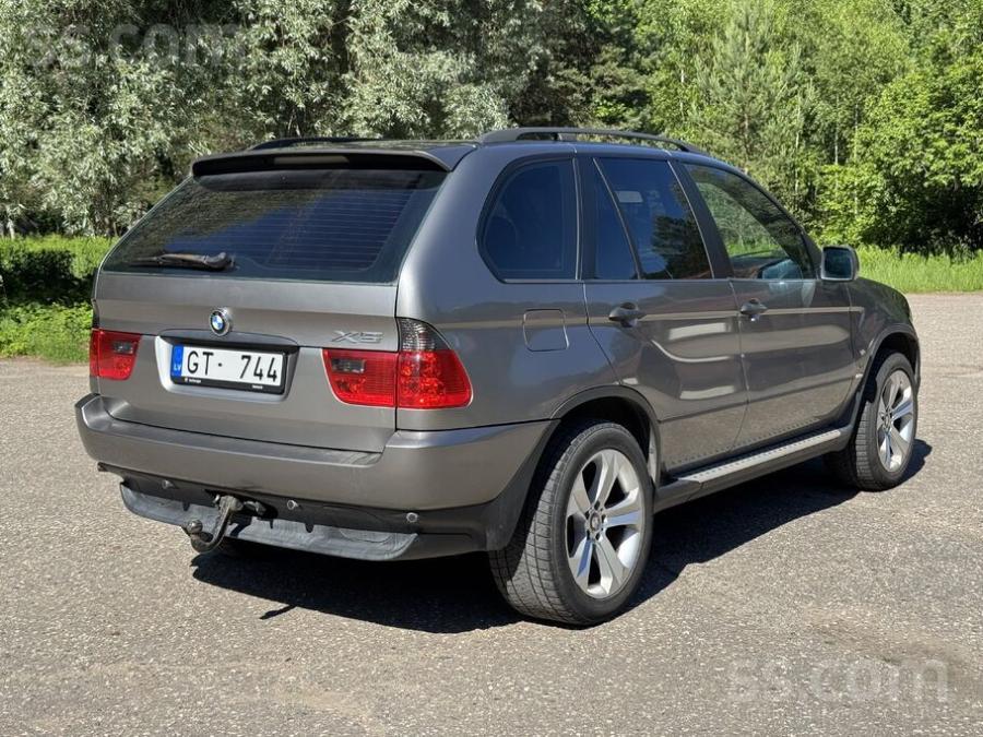 Pelēks BMW X5 2005 Rīga, ar dzinēja tilpumu 3.00 L un nobraukumu 429 tūkst. km par 5700 €, foto 4 vietnē AUTOMOTO.COM.LV