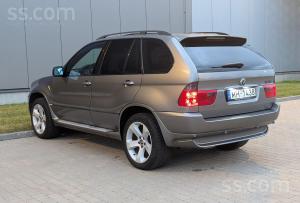 Grey BMW X5 2005 in Riga, with an engine capacity of 3.00 L and mileage of 363 thousand km for 4900 €, photo 7 on AUTOMOTO.COM.LV